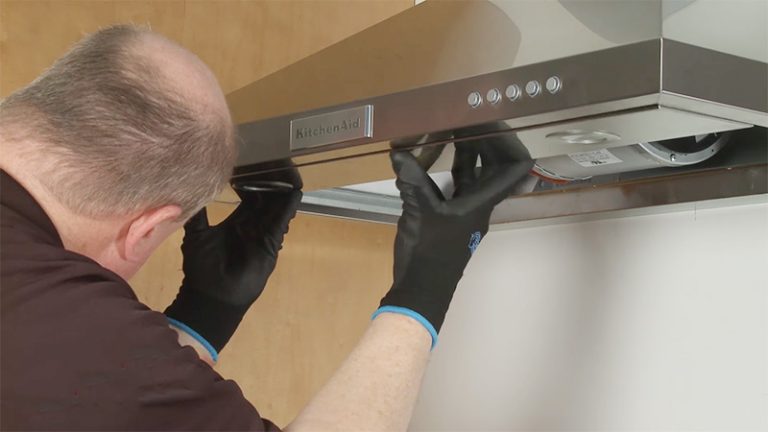 What To Do If Your Range Vent Hood Leaks Cold Air?