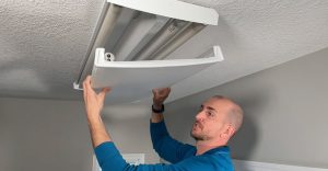 How To Remove Fluorescent Light Cover With Or Without Clips?